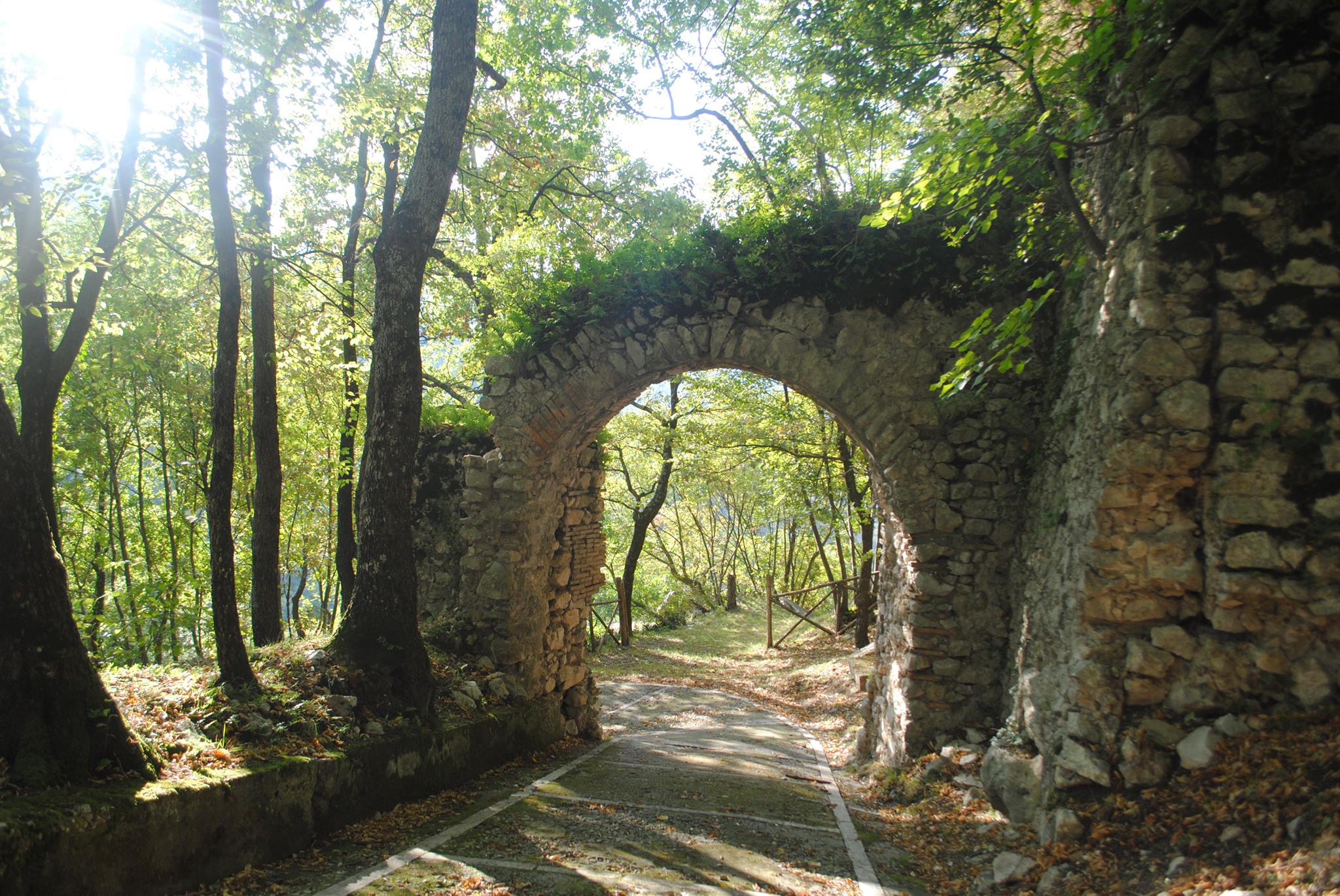 Ruderi del Castello Feudale di Serino | Sistema Irpinia